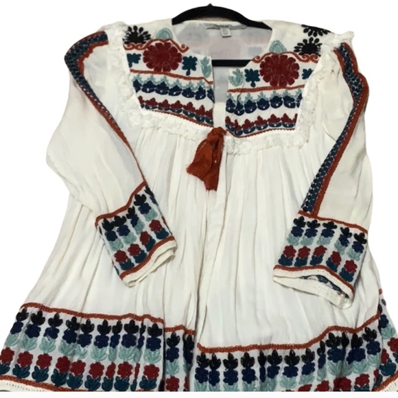 Zara | Tops | Zara Embroidered Blouse | Poshmark